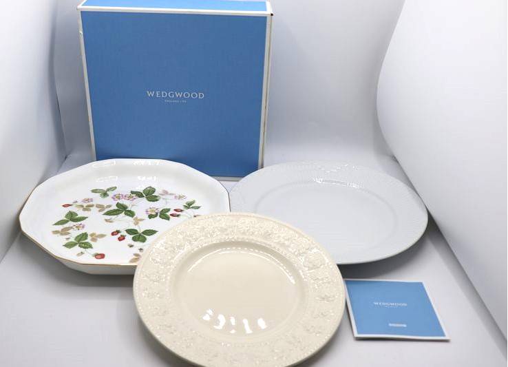 日本代購代標第一品牌【樂淘letao】－WEDGWOOD ウェッジウッド FESTIVITY（フェスティビティ)＆ワイルドストロベリー＆コペンハーゲン 625 3枚 食器/プレート/皿