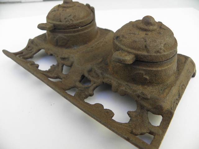 日本代購代標第一品牌【樂淘letao】－55 インク壺 ペン置き / 戦前 文房具 インクペン 洋館 古道具 インク入れ